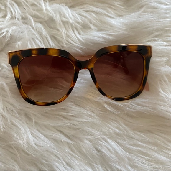 Jones New York | Accessories | Jones New York Tortoise Shell Brown ...
